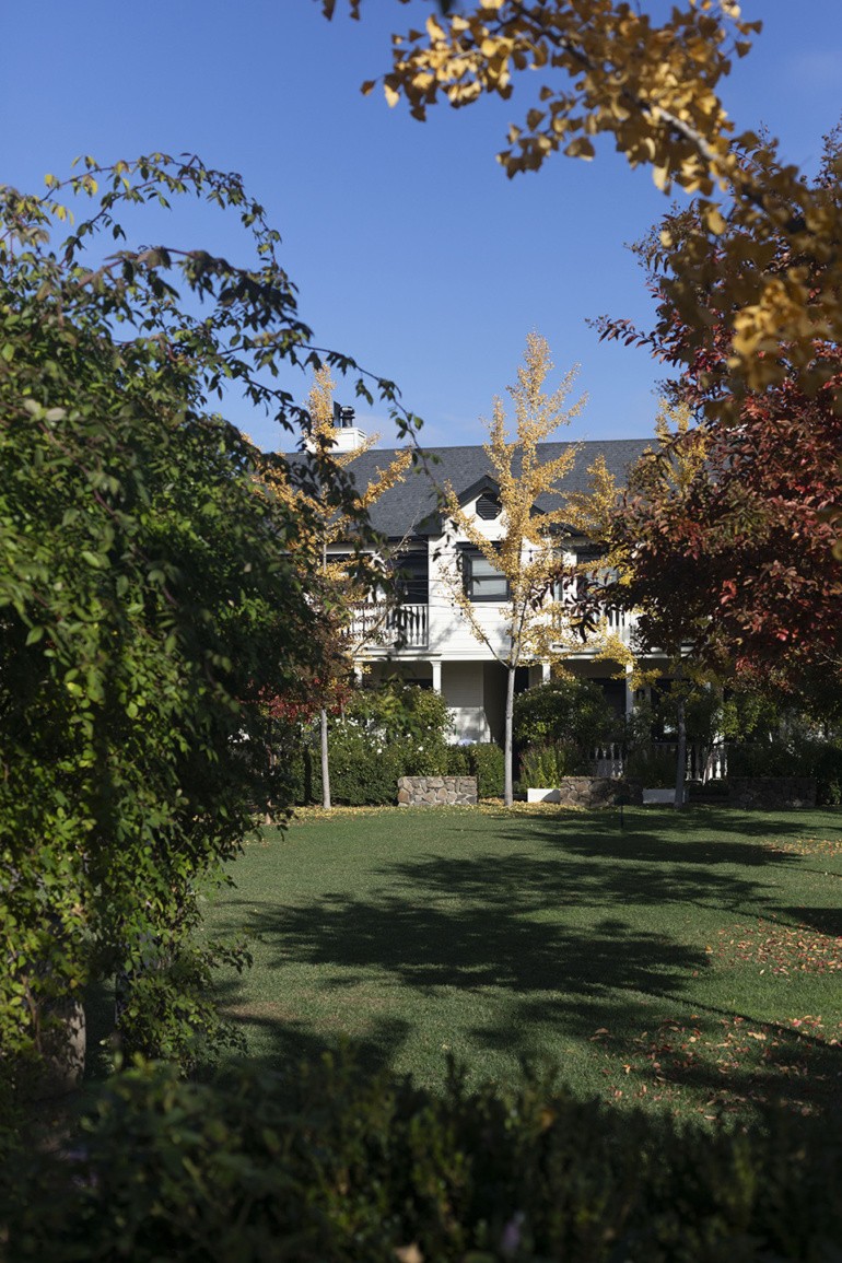 MacArthur Place Sonoma - could i have that?